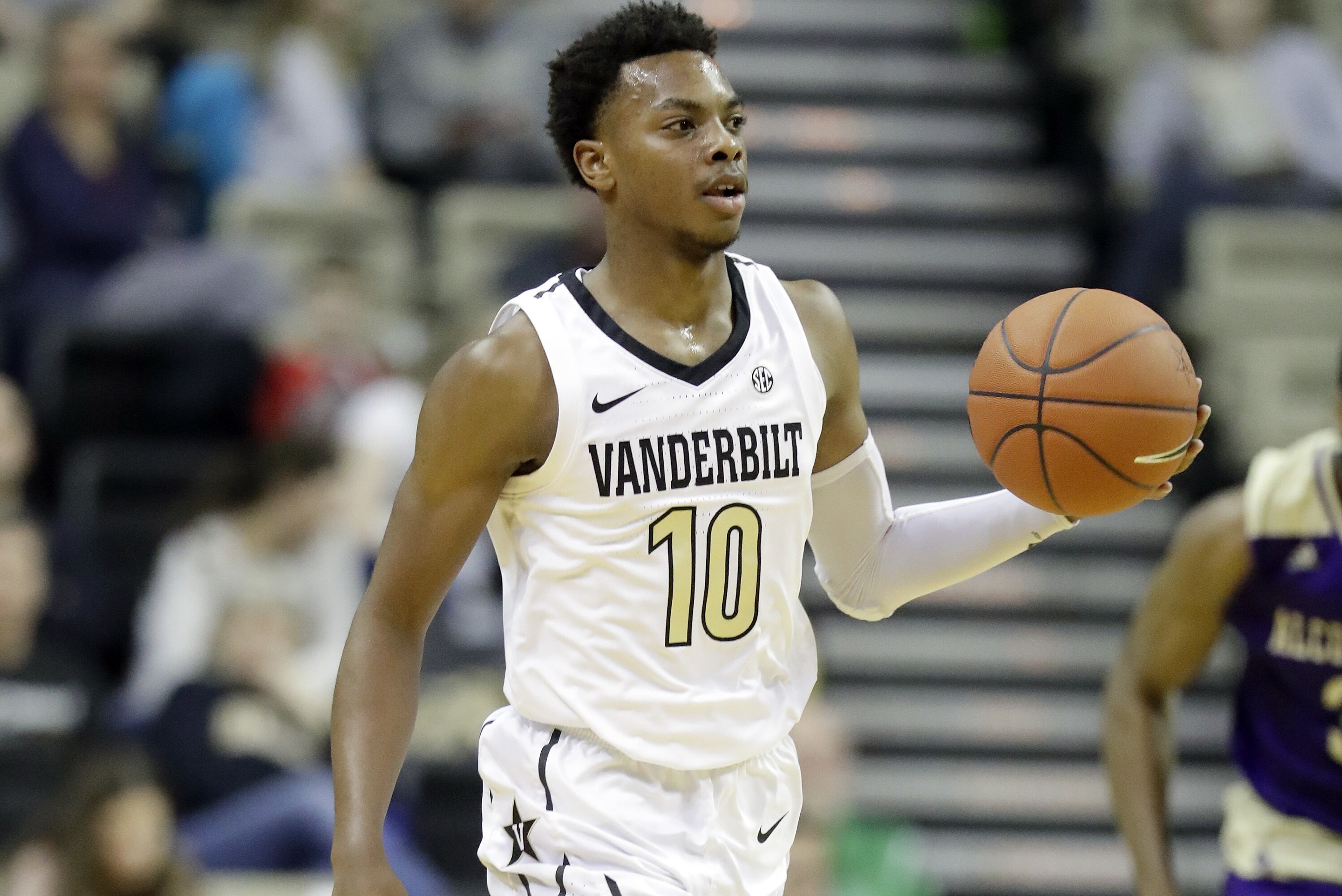 Darius Garland Says He's 'Best' Guard in 2019 NBA Draft Amid Cavaliers ...