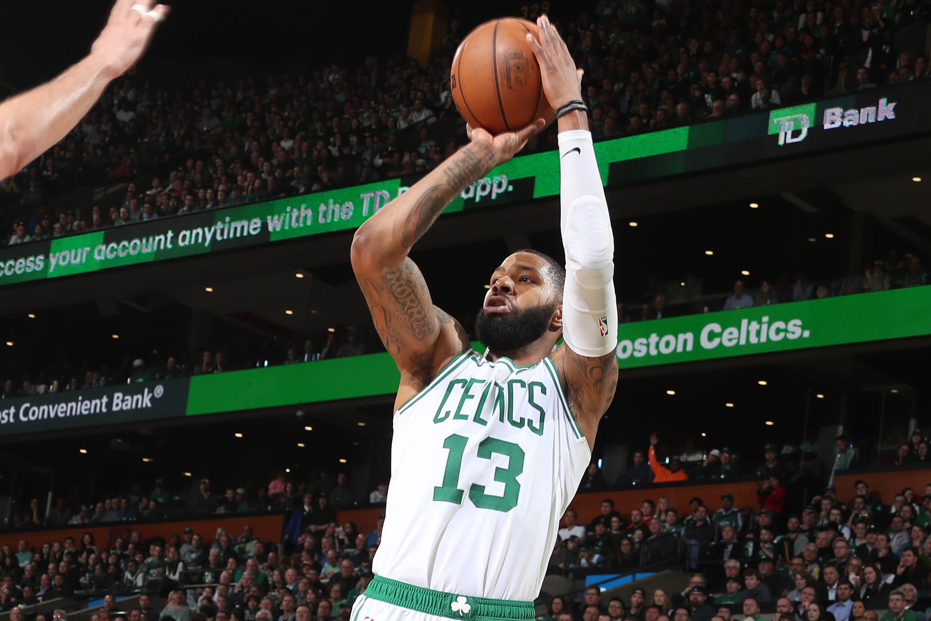 Report: Marcus Morris, Knicks Agree to 1-Year, $15M Contract as Spurs ...