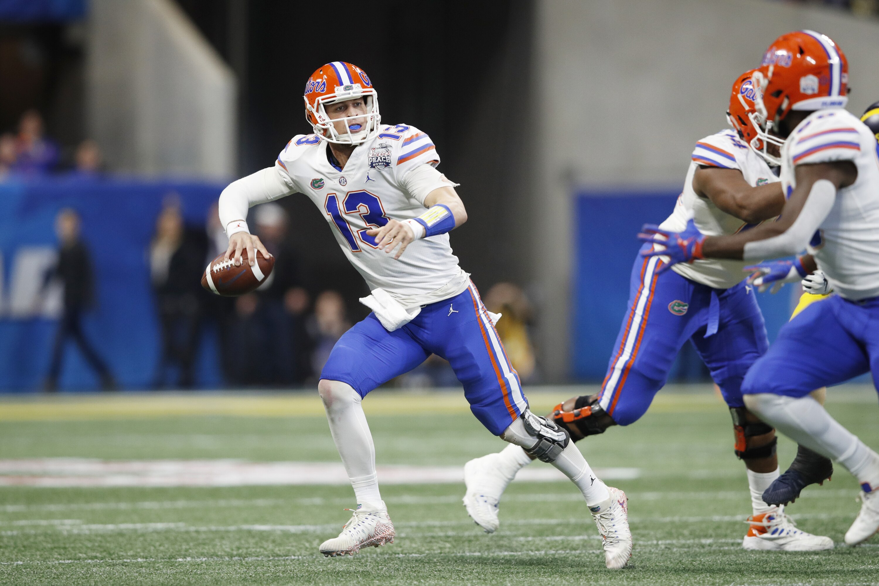 Florida QB Feleipe Franks Signs Contract with Red Sox, Expected to Play ...