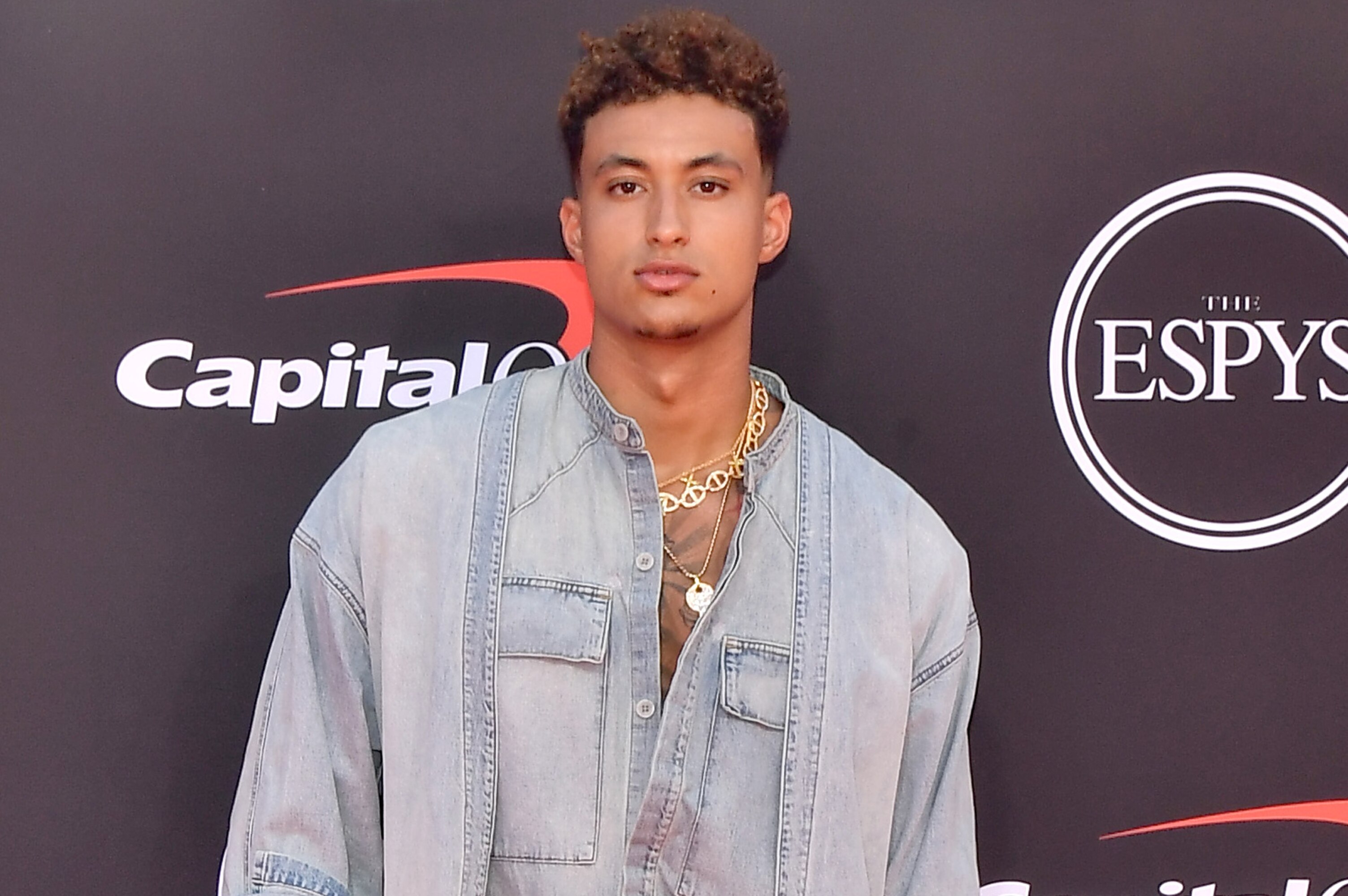 Lakers Rumors: Kyle Kuzma Parts Ways with Agents Mark Bartelstein, Zach ...