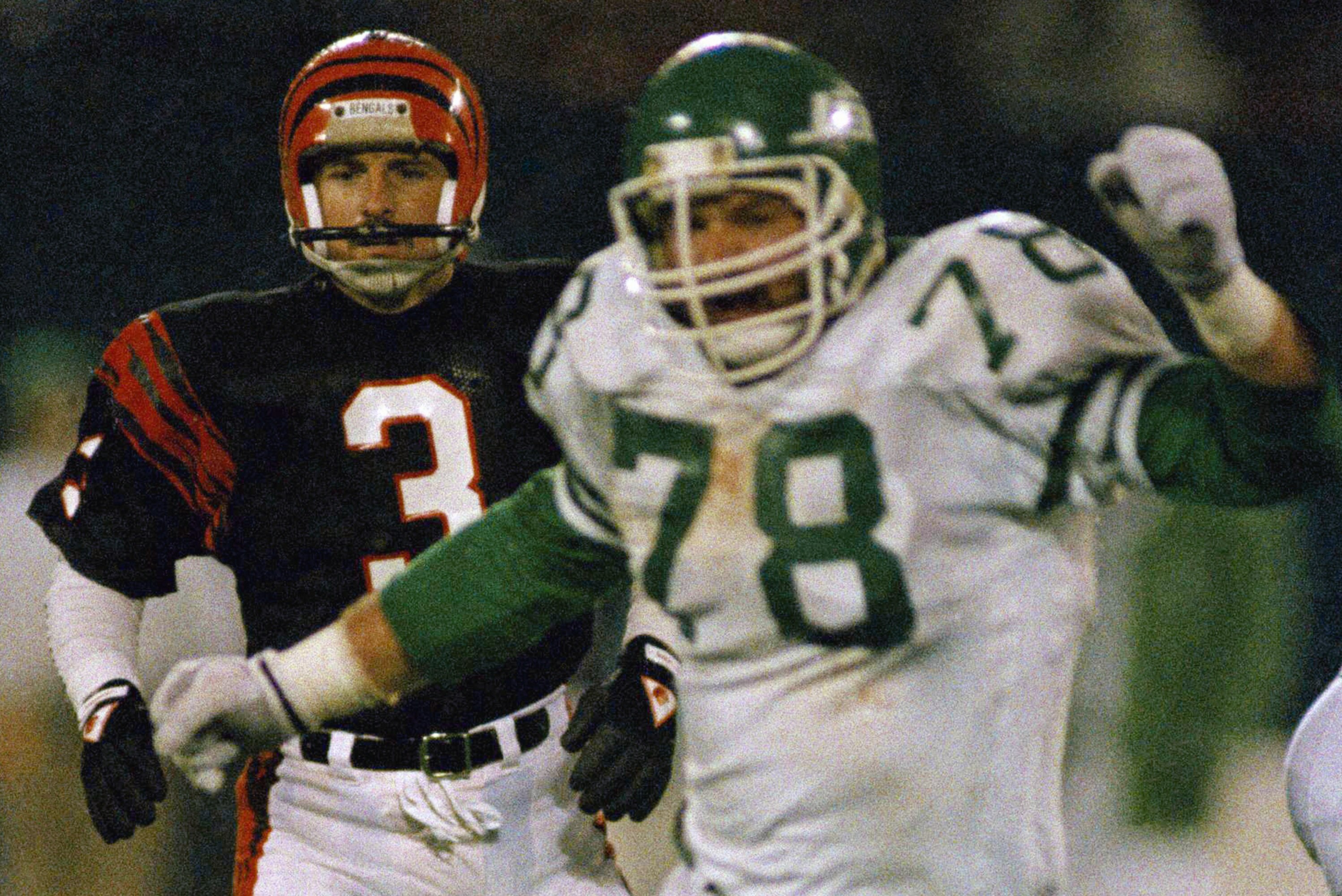 Ex-NFL'er Barry Bennett's Son Dylan Arrested for Allegedly Murdering ...