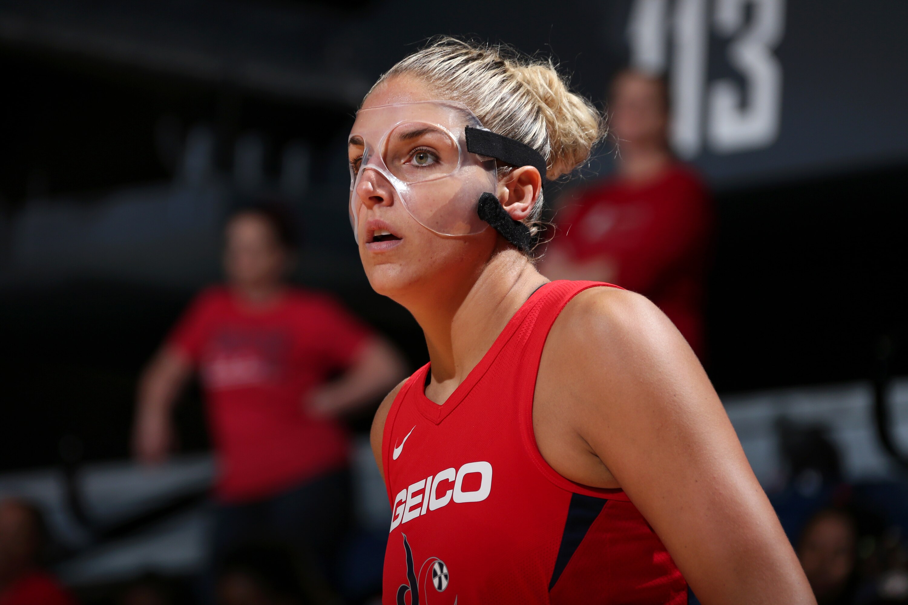 Elena Delle Donne Makes WNBA History; Steph Curry, Steve Nash Praise ...