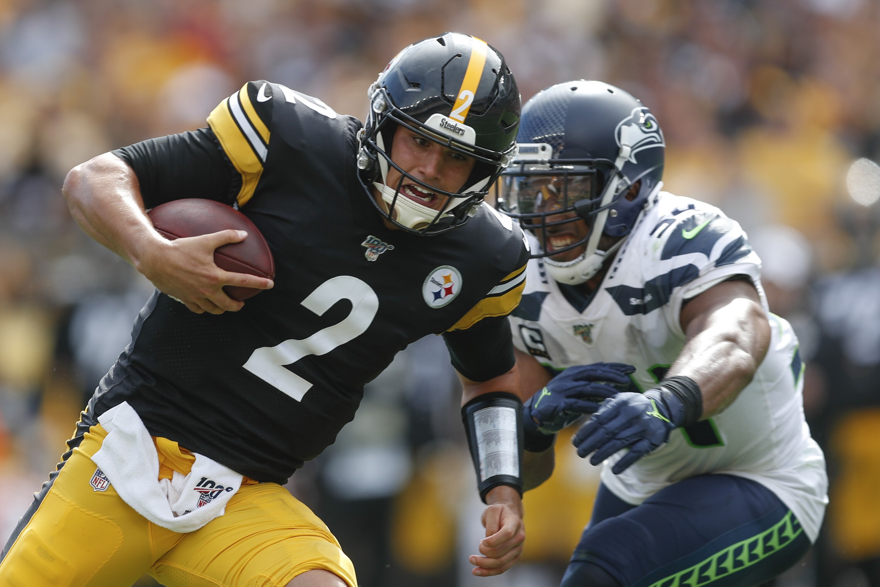 Steelers' Mason Rudolph Concussed, Hospitalized After Scary Hit by Earl ...