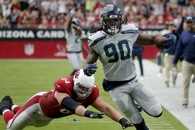 Russell Wilson, Seahawks Cruise to 27-10 Win over Kyler Murray, Cardinals