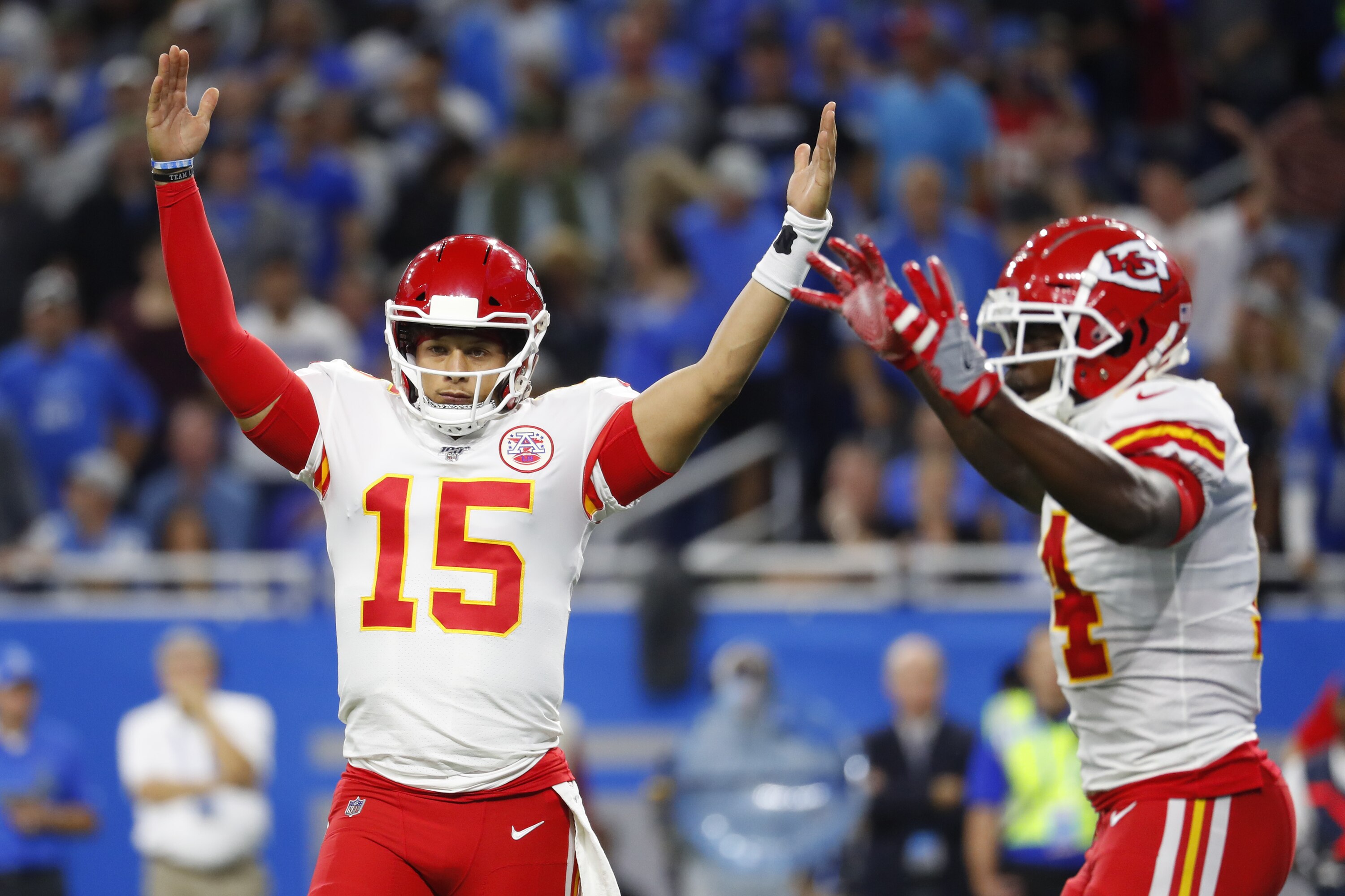 NFL Picks Week 5: Over-Under Vegas Lines, Expert Predictions and Odds