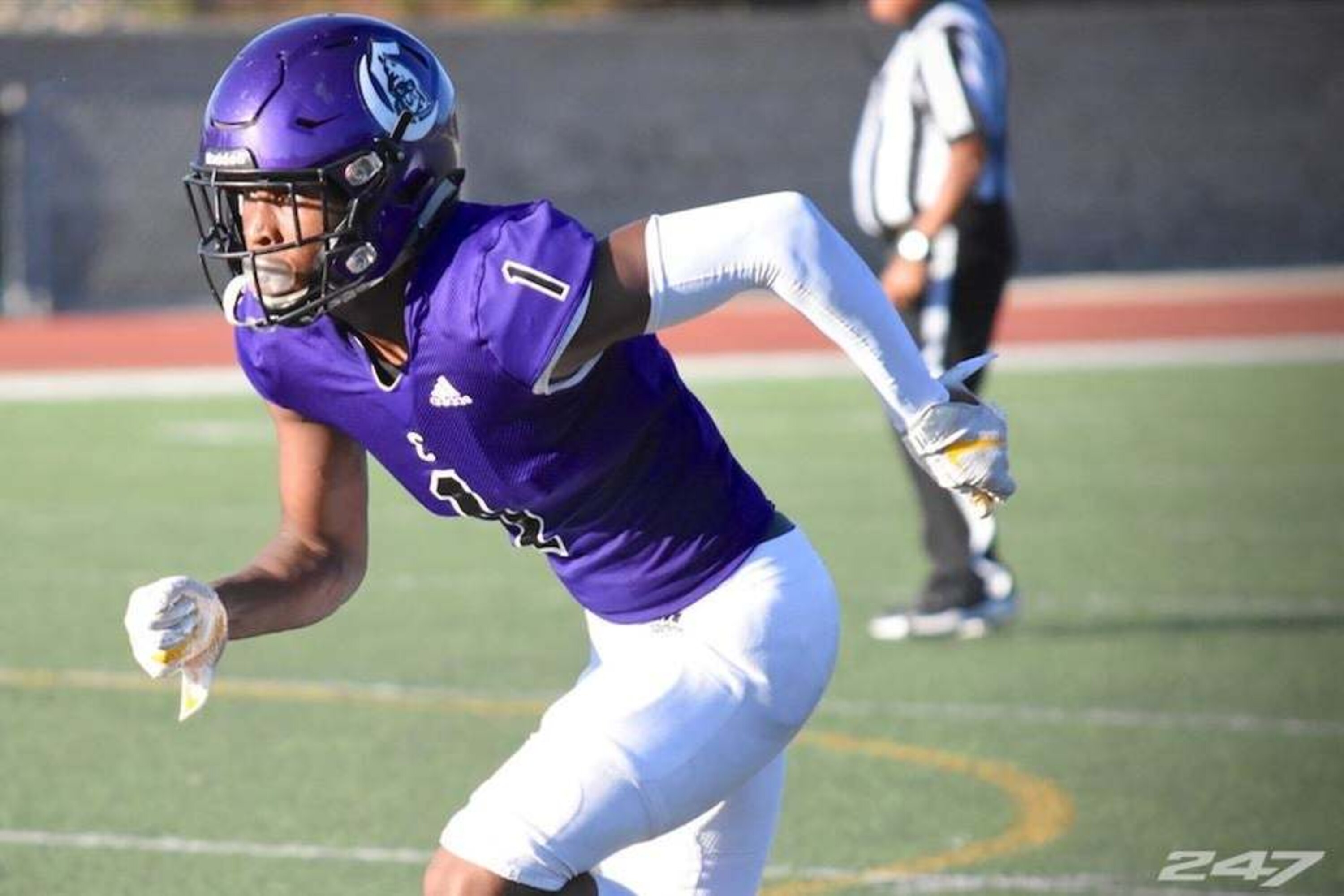 Chad Johnson Jr., Son of Former Bengals WR, Officially Signs with ...