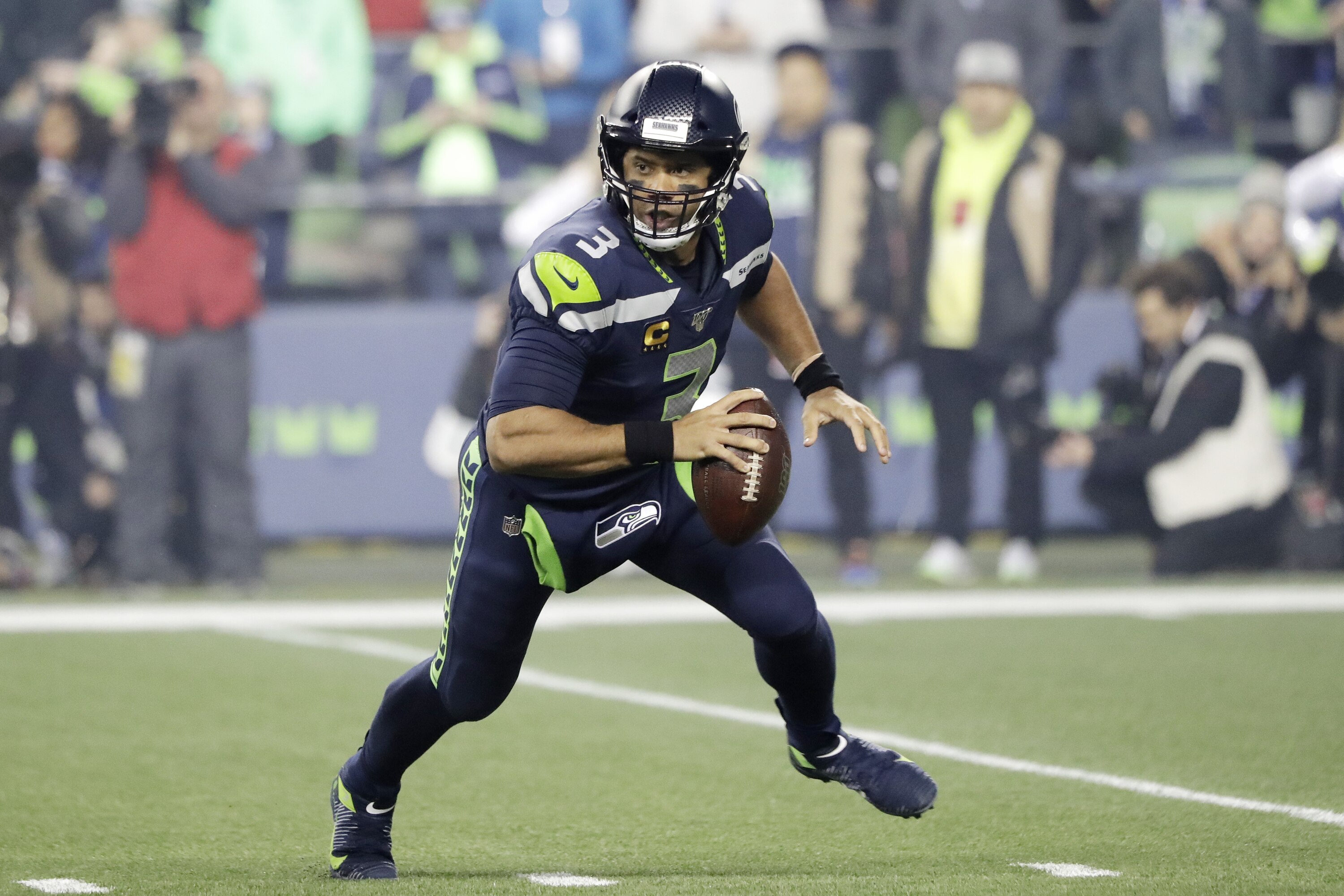 Seahawks vs. Eagles: Odds, Stat Predictions for 2020 NFC Wild-Card Game