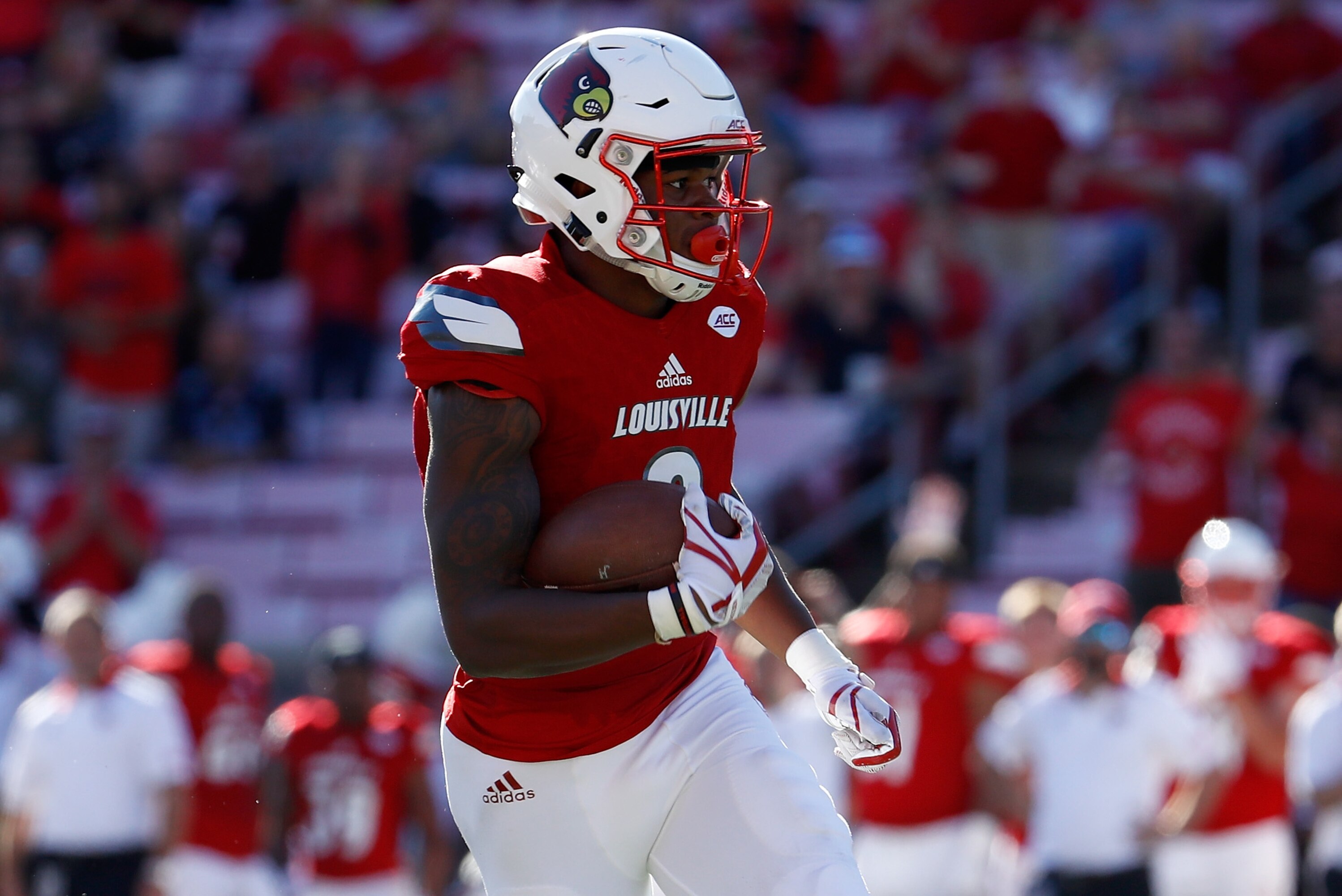 Louisville WR Corey Reed's Father Dies at Age 43 from the Coronavirus