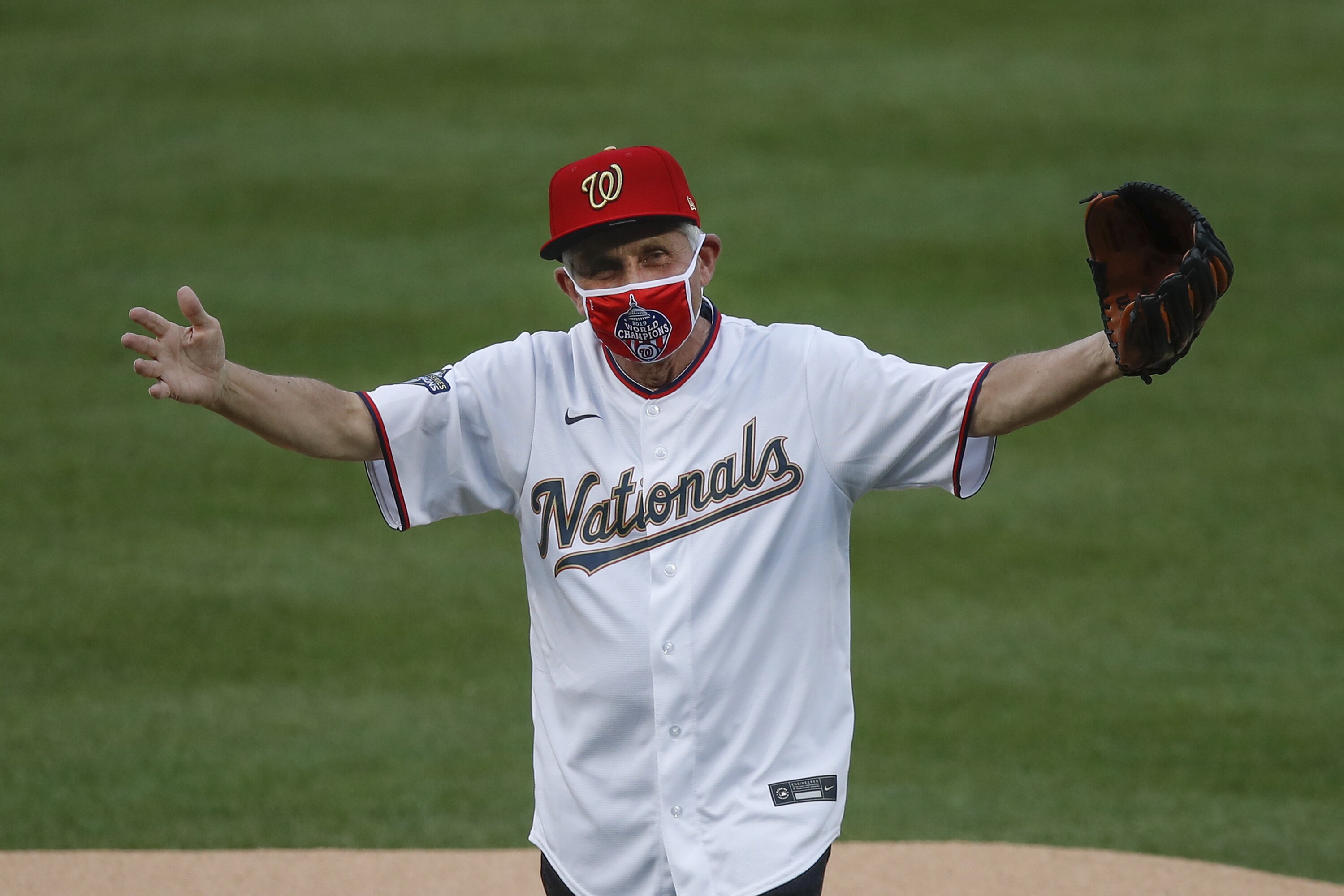 Video: Dr. Anthony Fauci Throws out 1st Pitch Before Yankees vs. Nationals