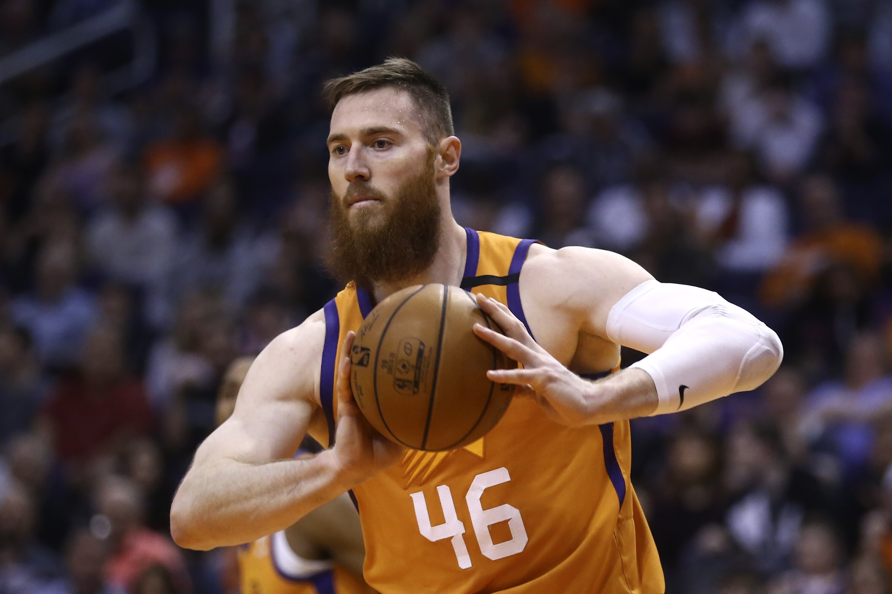 Aron Baynes, Raptors Reportedly Agree to 2-Year, $14.3M Contract in ...