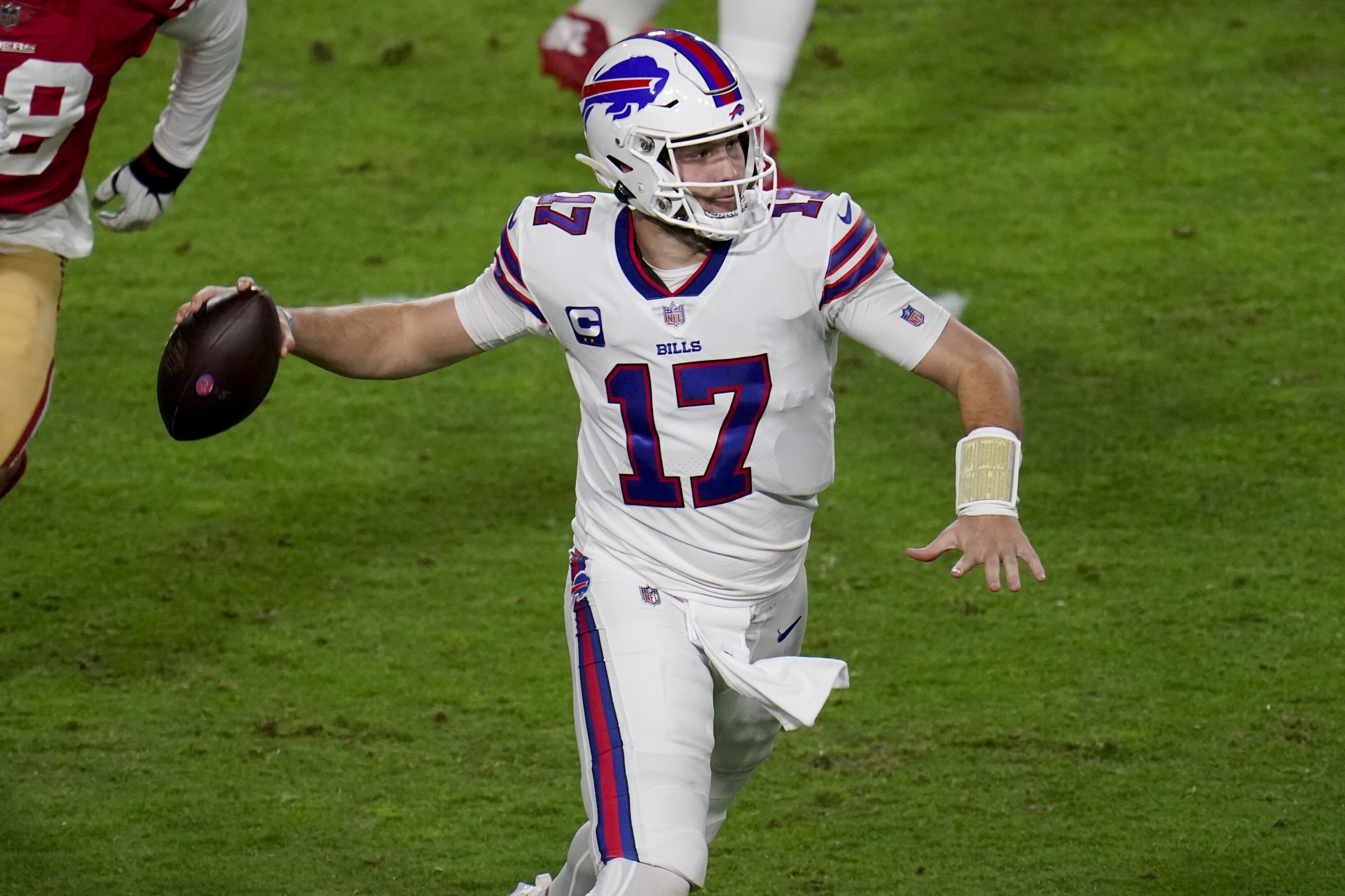 Josh Allen Dazzles with 4 TDs as Bills Defeat 49ers to Improve to 9-3