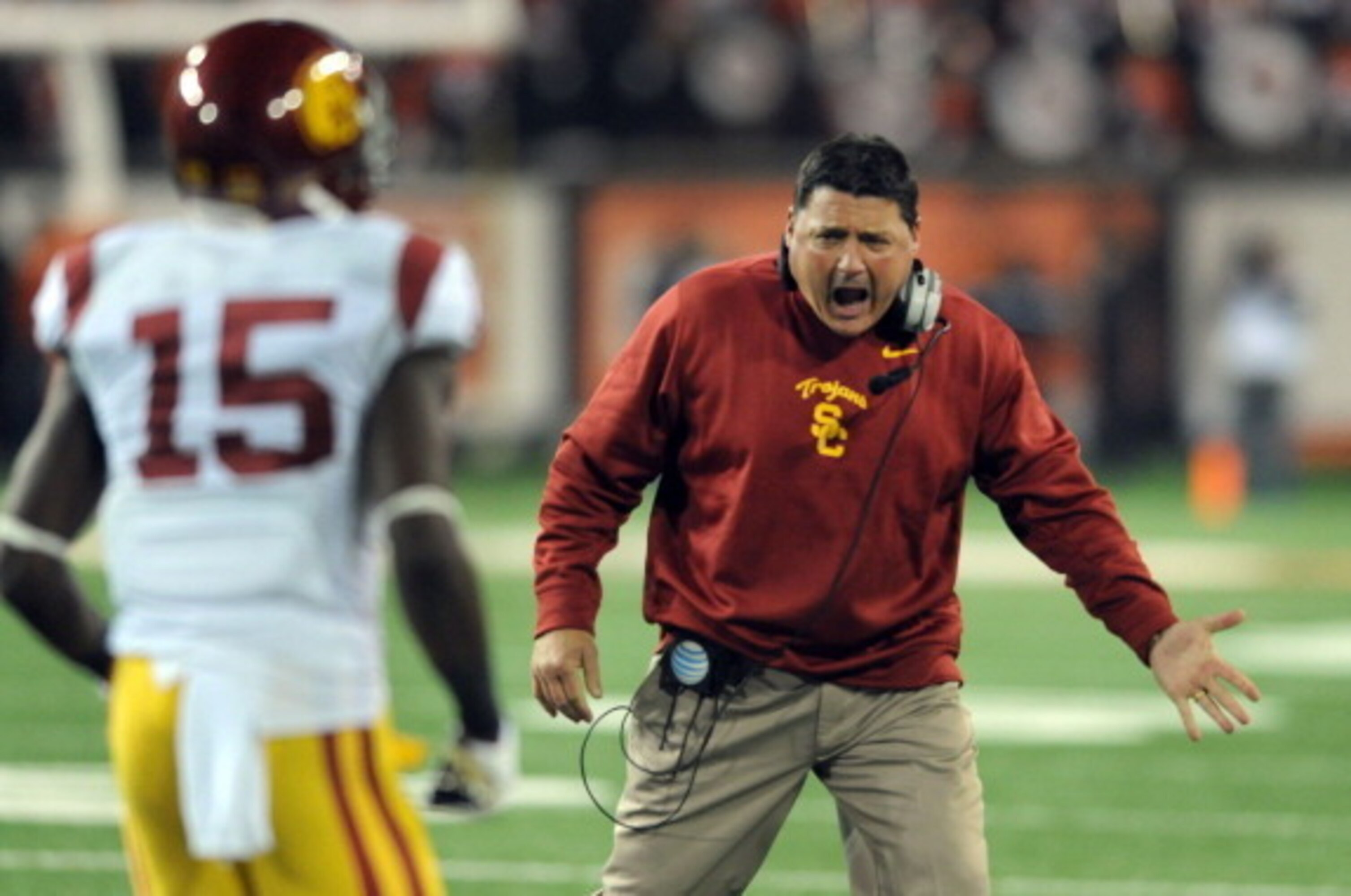 USC Football: Making the Case for Ed Orgeron to Stay