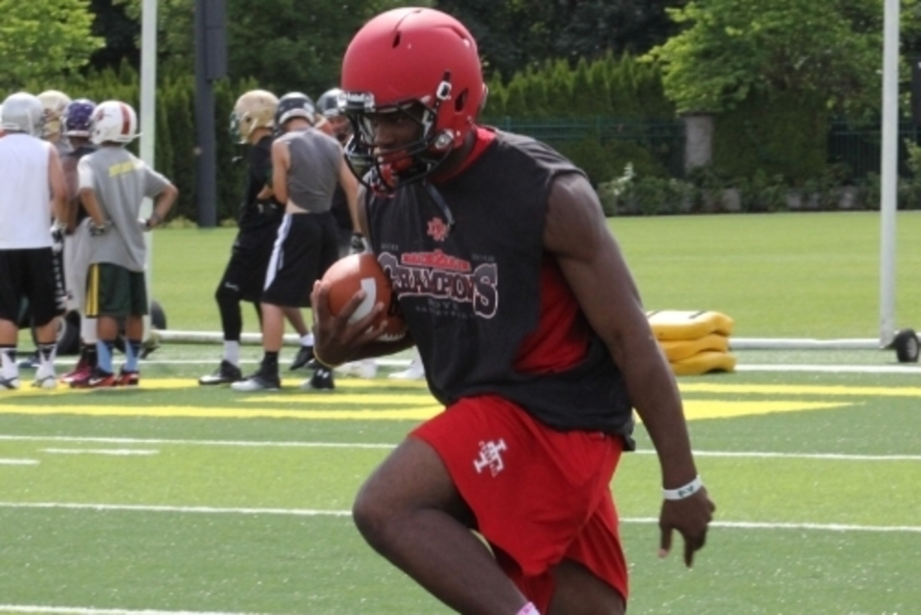 Breaking Down Oregon's Royce Freeman's Highlight Tape