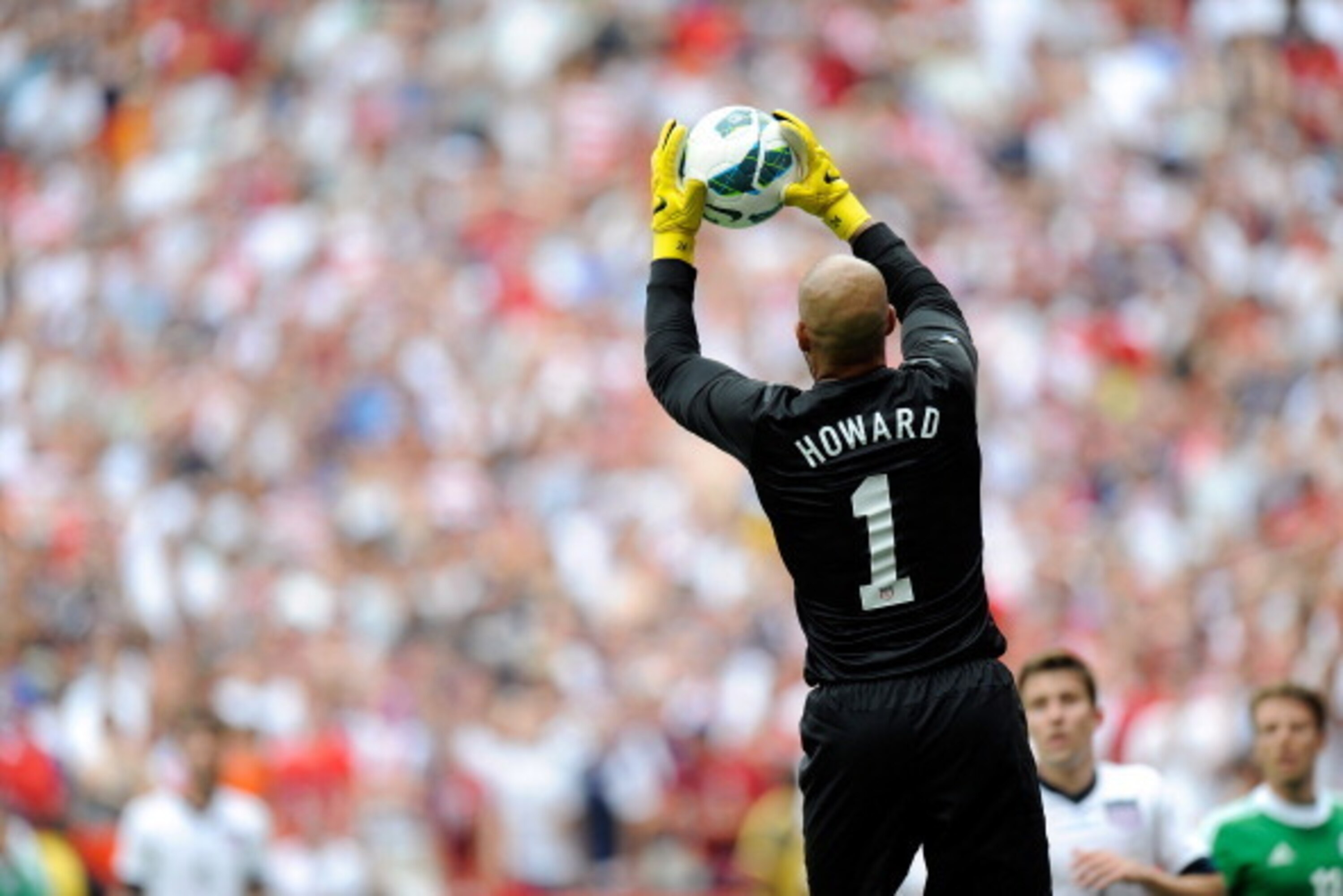 Everton Keeper Tim Howard's Top 10 USMNT Moments