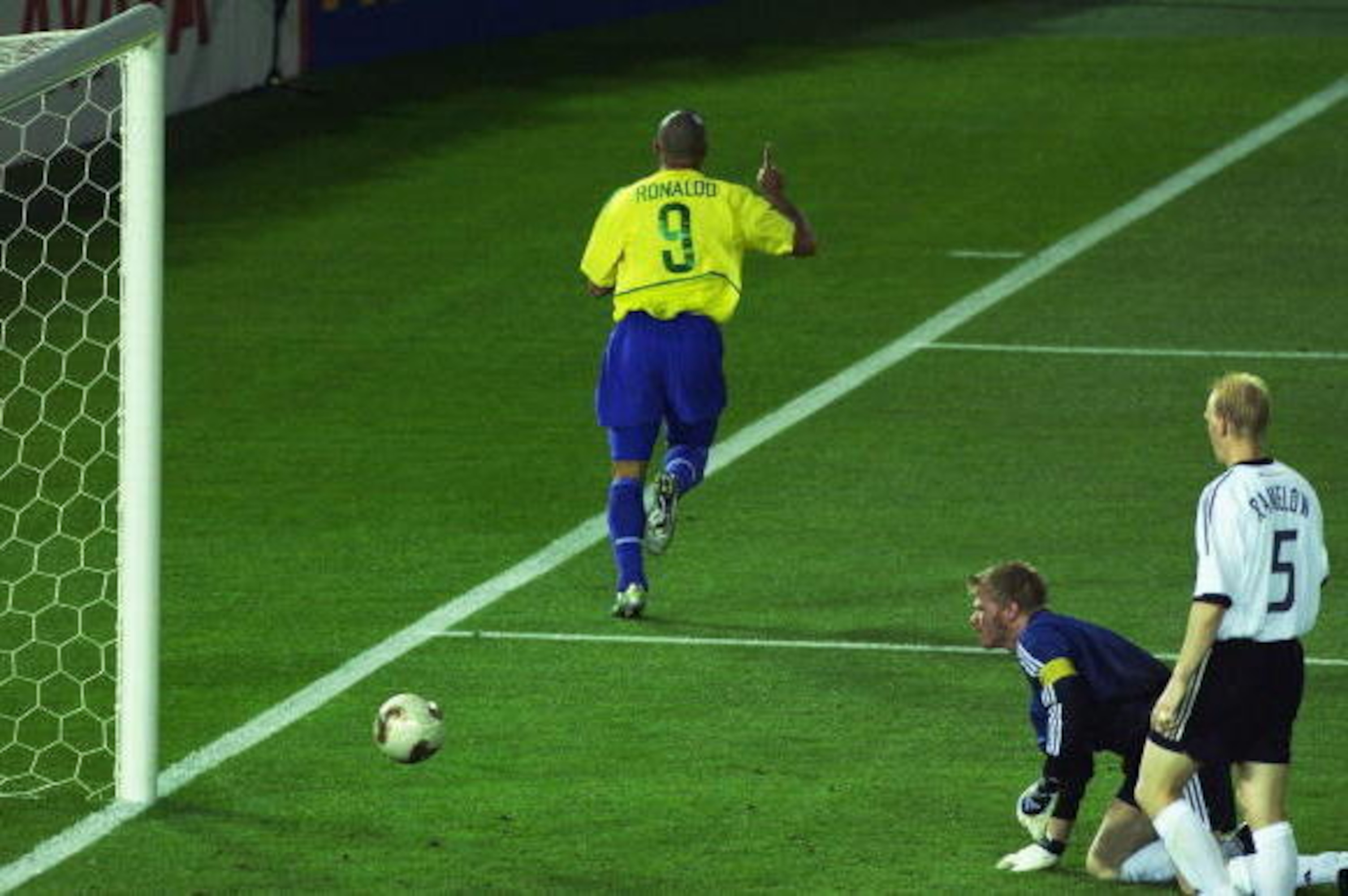 Ranking the 10 Greatest World Cup Final Goals of All Time