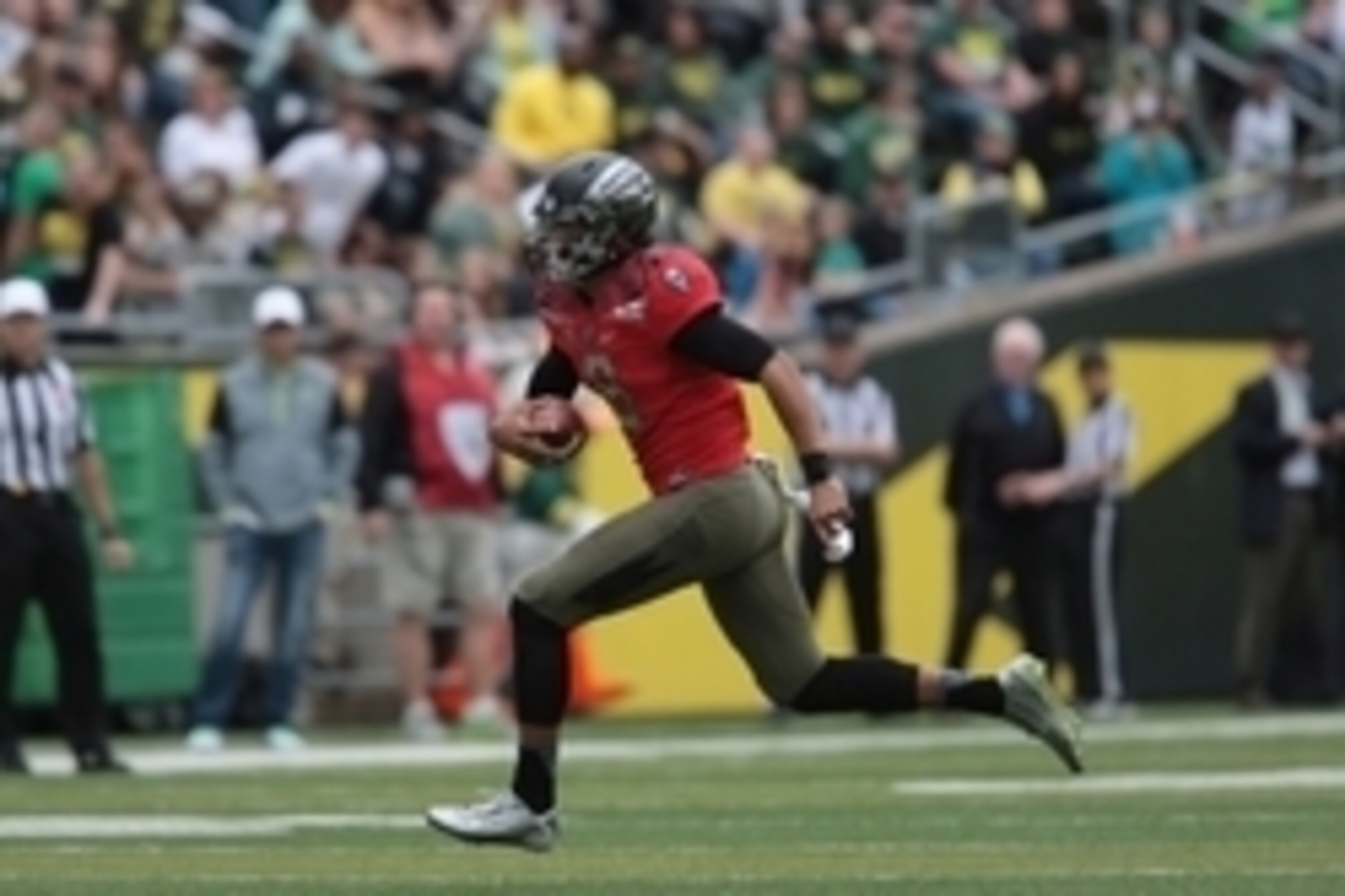 Pac-12 Football: Power Ranking Top 10 Players Heading into 2014 Season