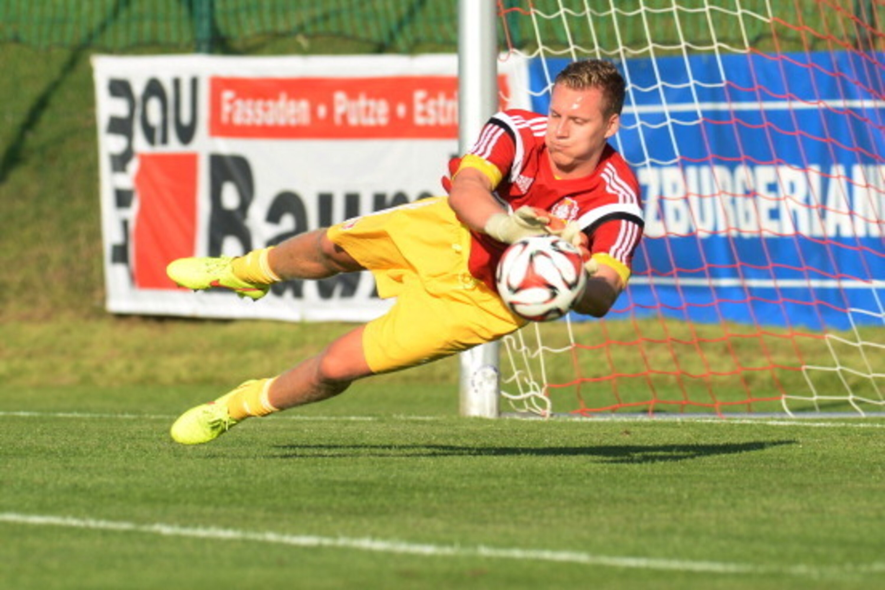 5 Biggest Blunders in World Football This Weekend