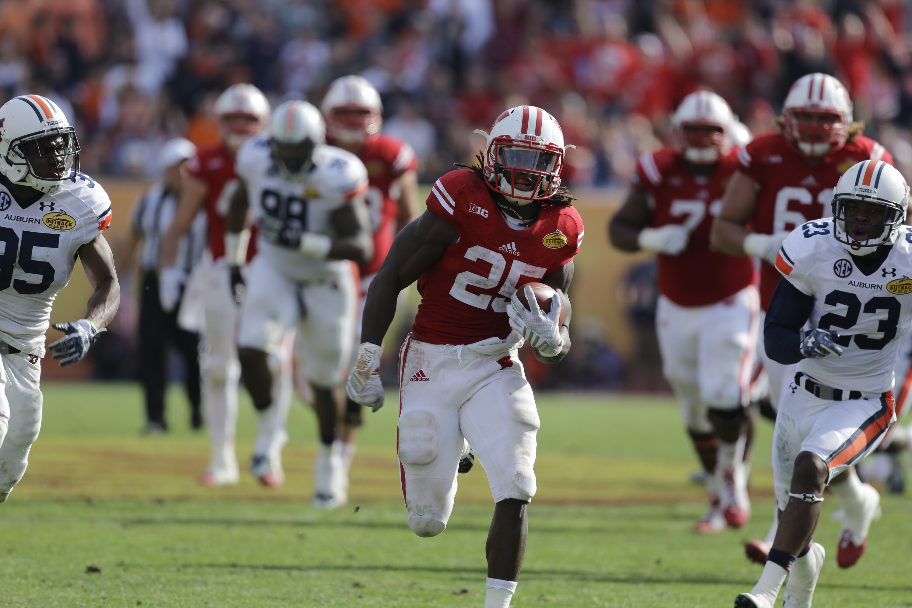 What Separates Top RBs in the 2015 NFL Draft Class?