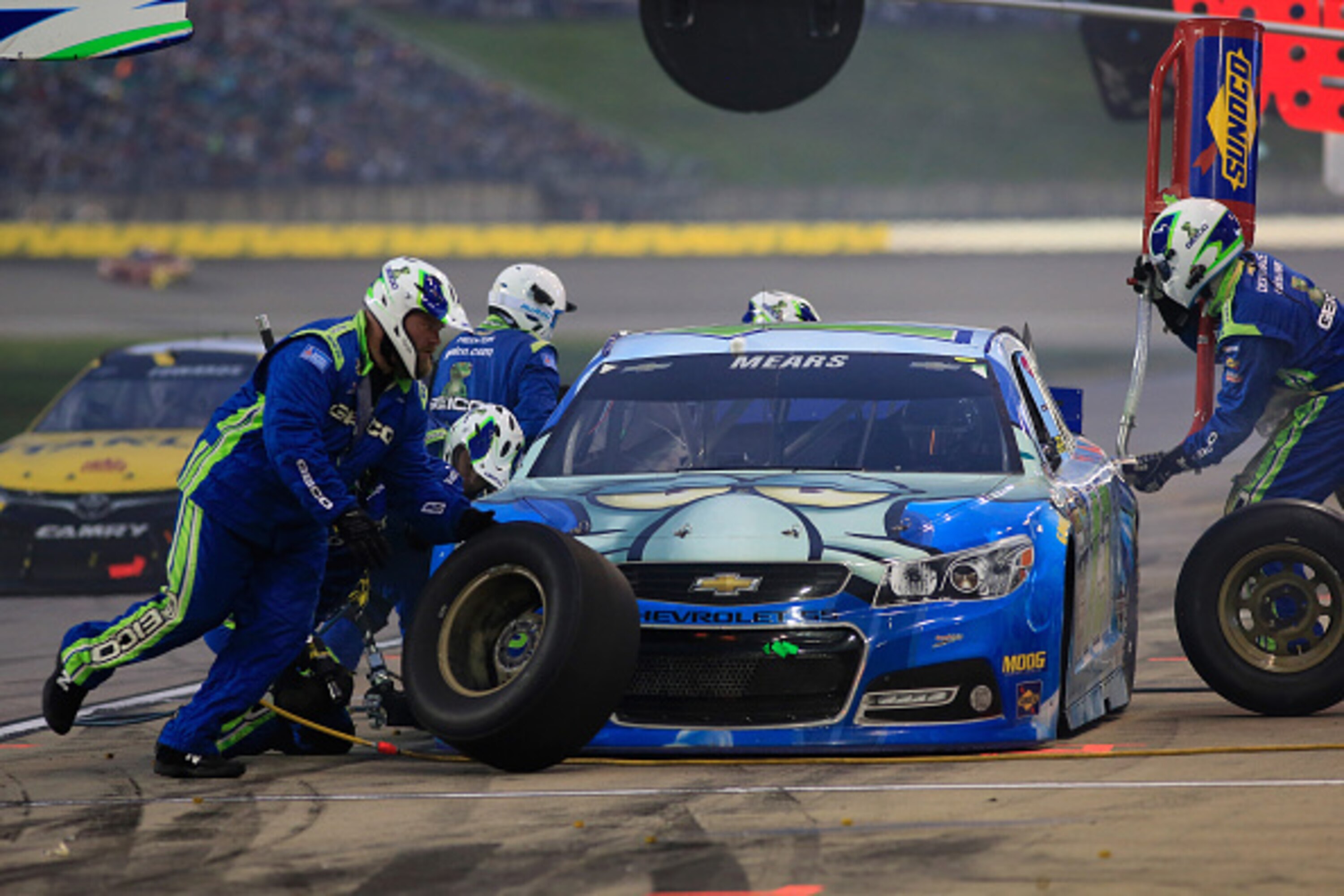 Ranking the Best Paint Schemes in NASCAR so Far in 2015