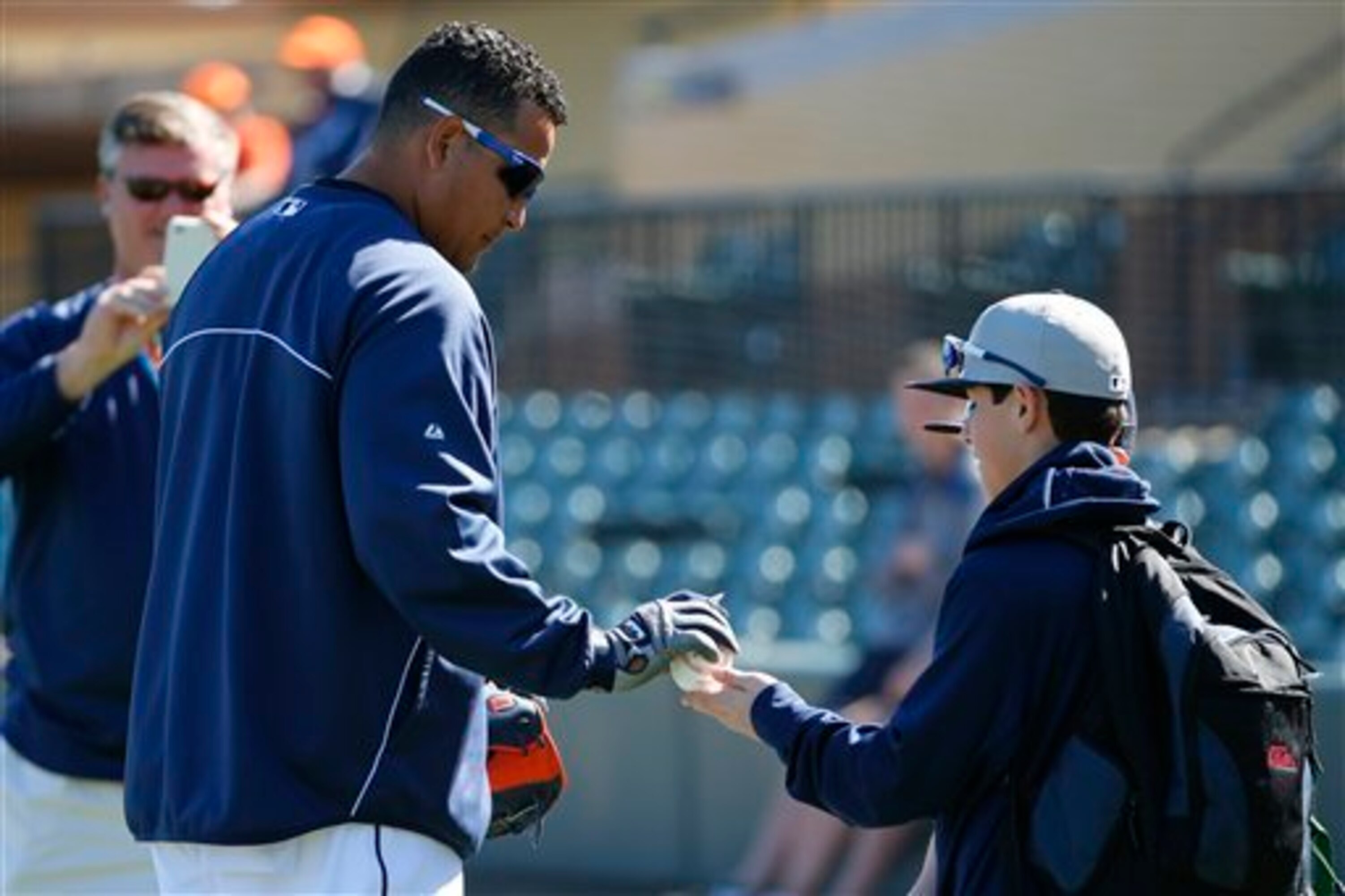 Awesome Athlete-Fan Interactions
