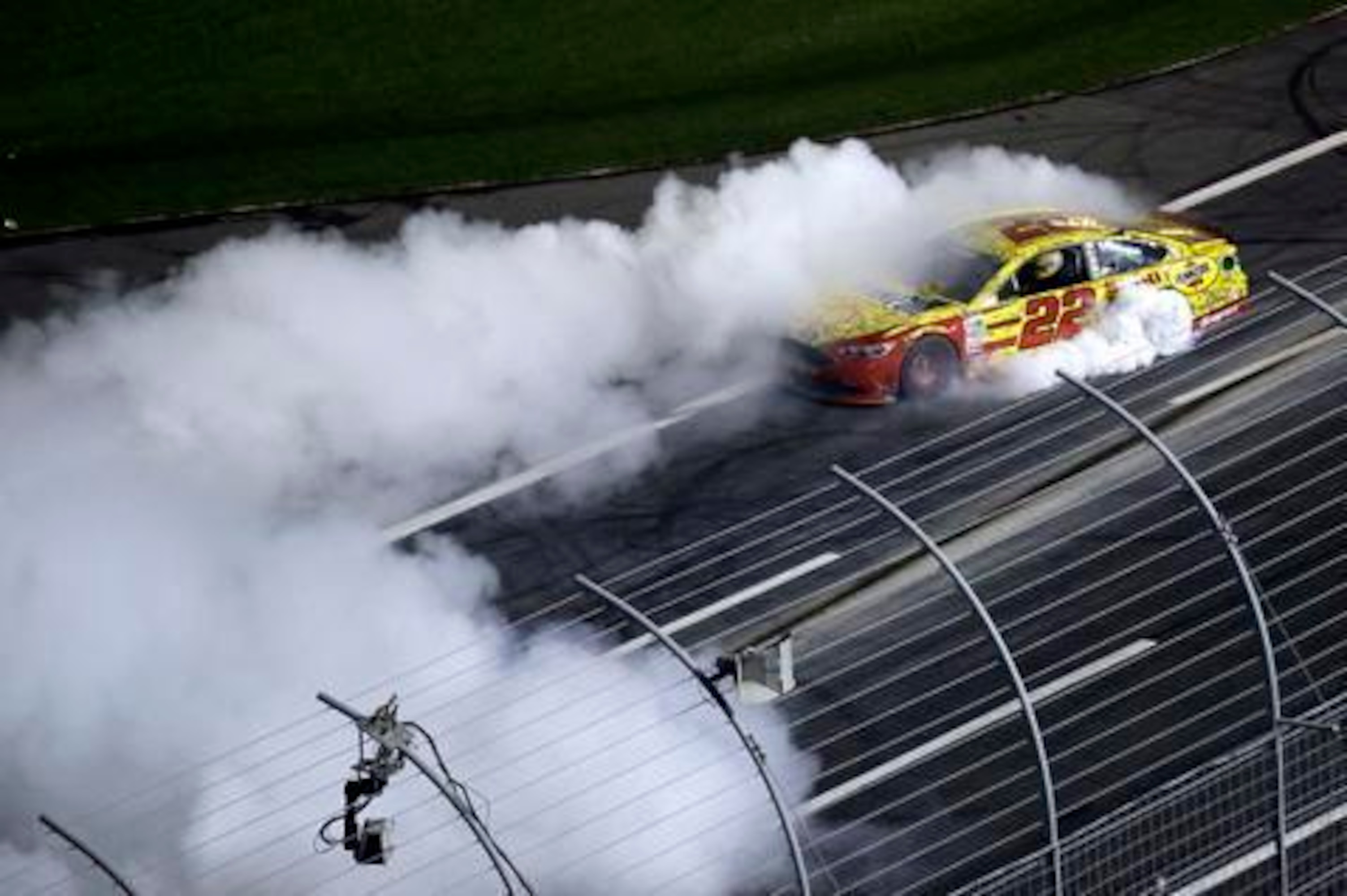 NASCAR at Charlotte 2016: Winners and Losers from the Sprint All-Star Race