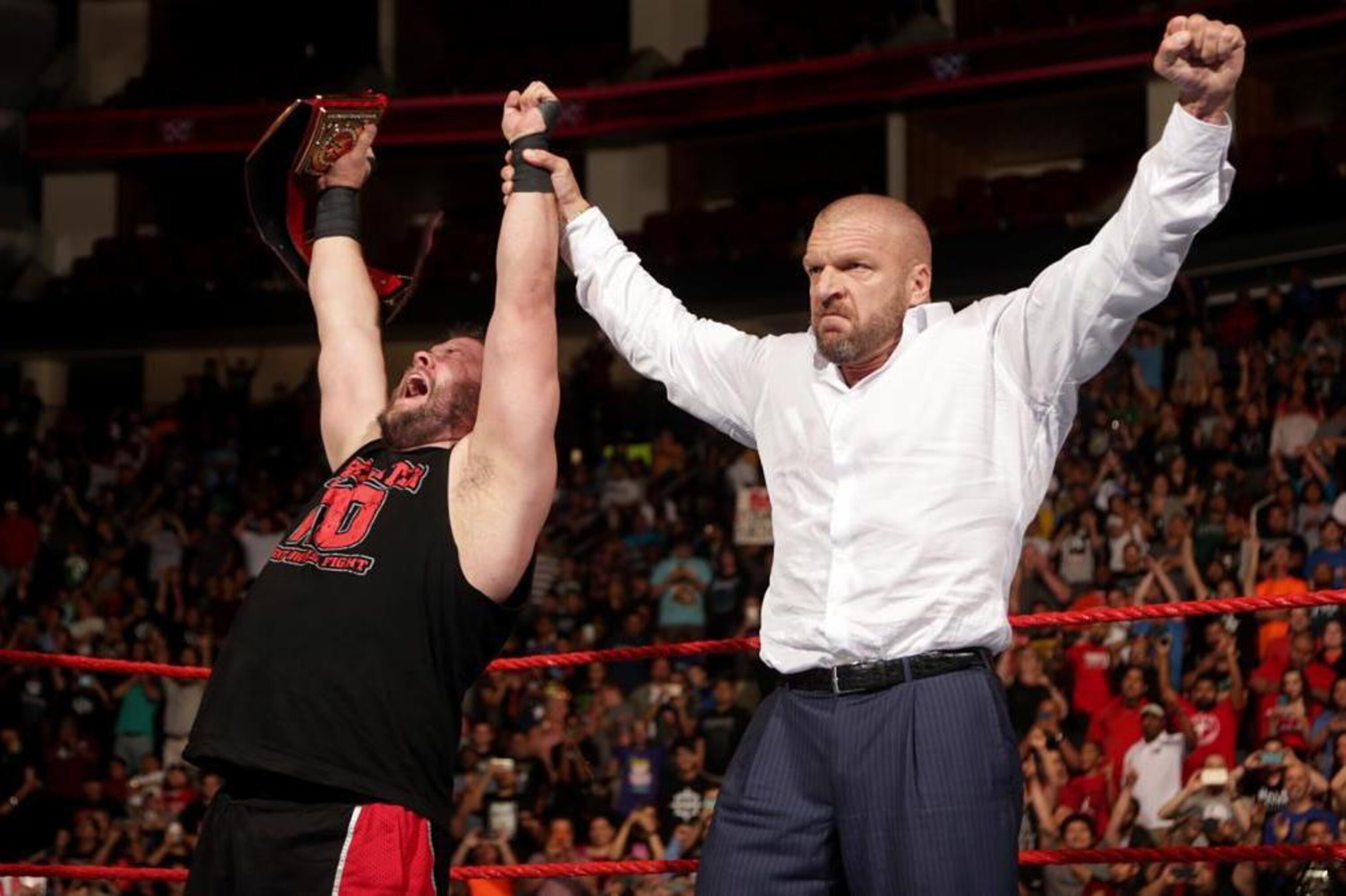 WWE Year in Review 2016: B/R Experts' Top Moments of the Year