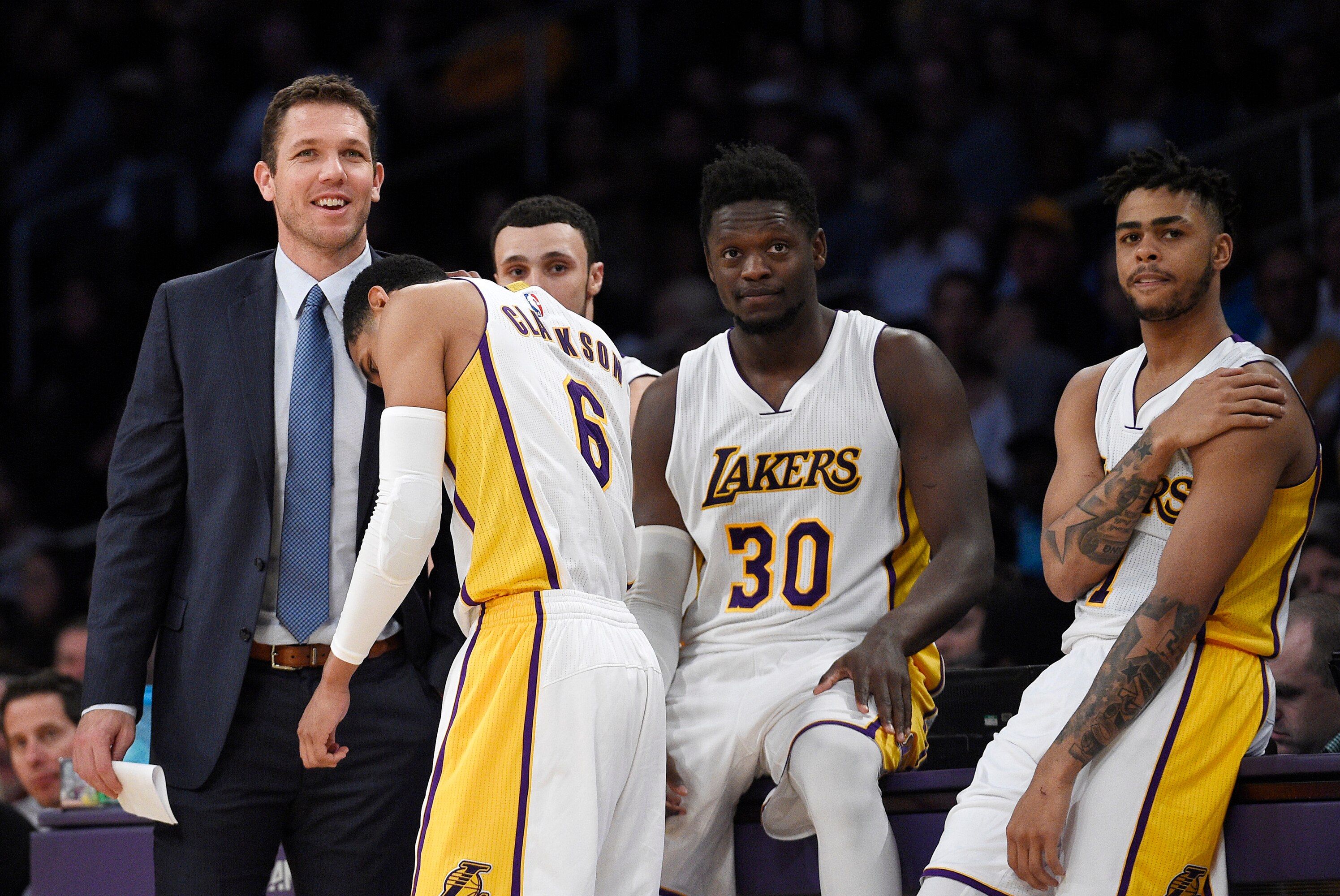 5 Biggest Issues Los Angeles Lakers Must Address This Offseason