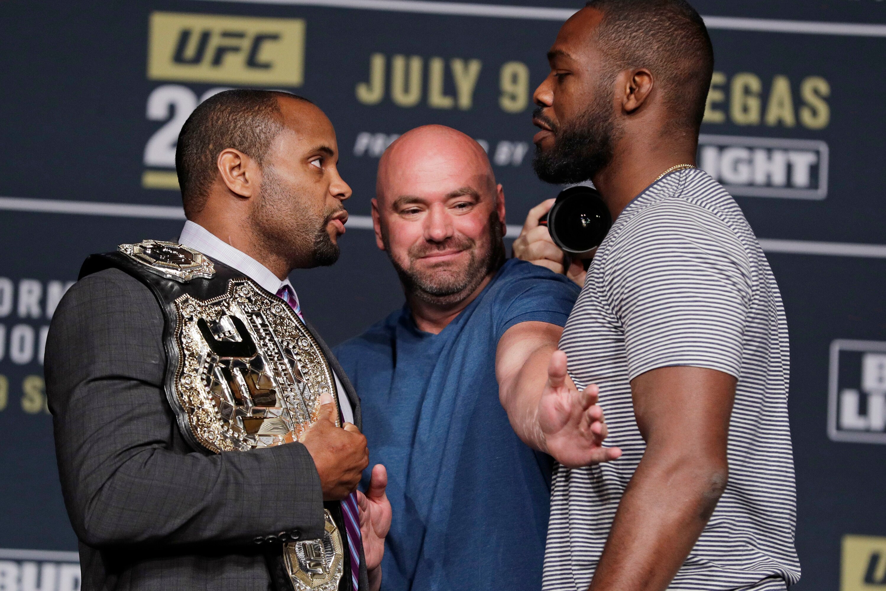 UFC 214: Daniel Cormier vs. Jon Jones 2, Full Card Preview and Predictions