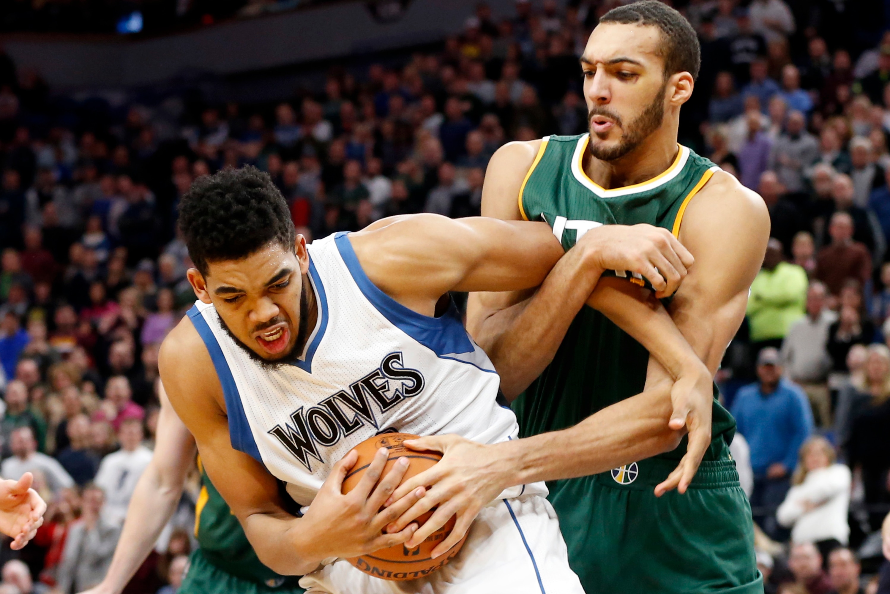 NBA Position Power Rankings: Top 10 Centers Before 2017-18 Season Tips Off