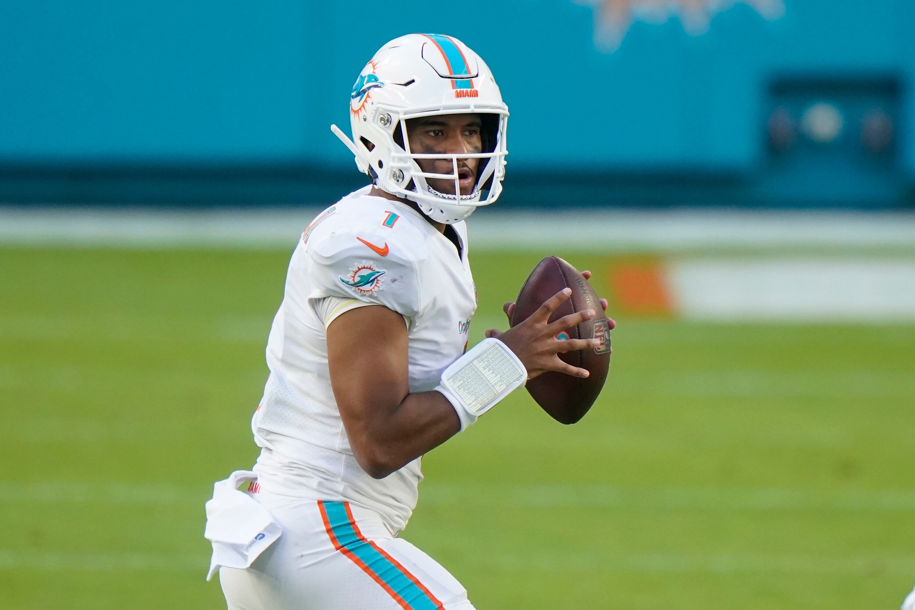 3 Takeaways from Dolphins' Week 9 Win