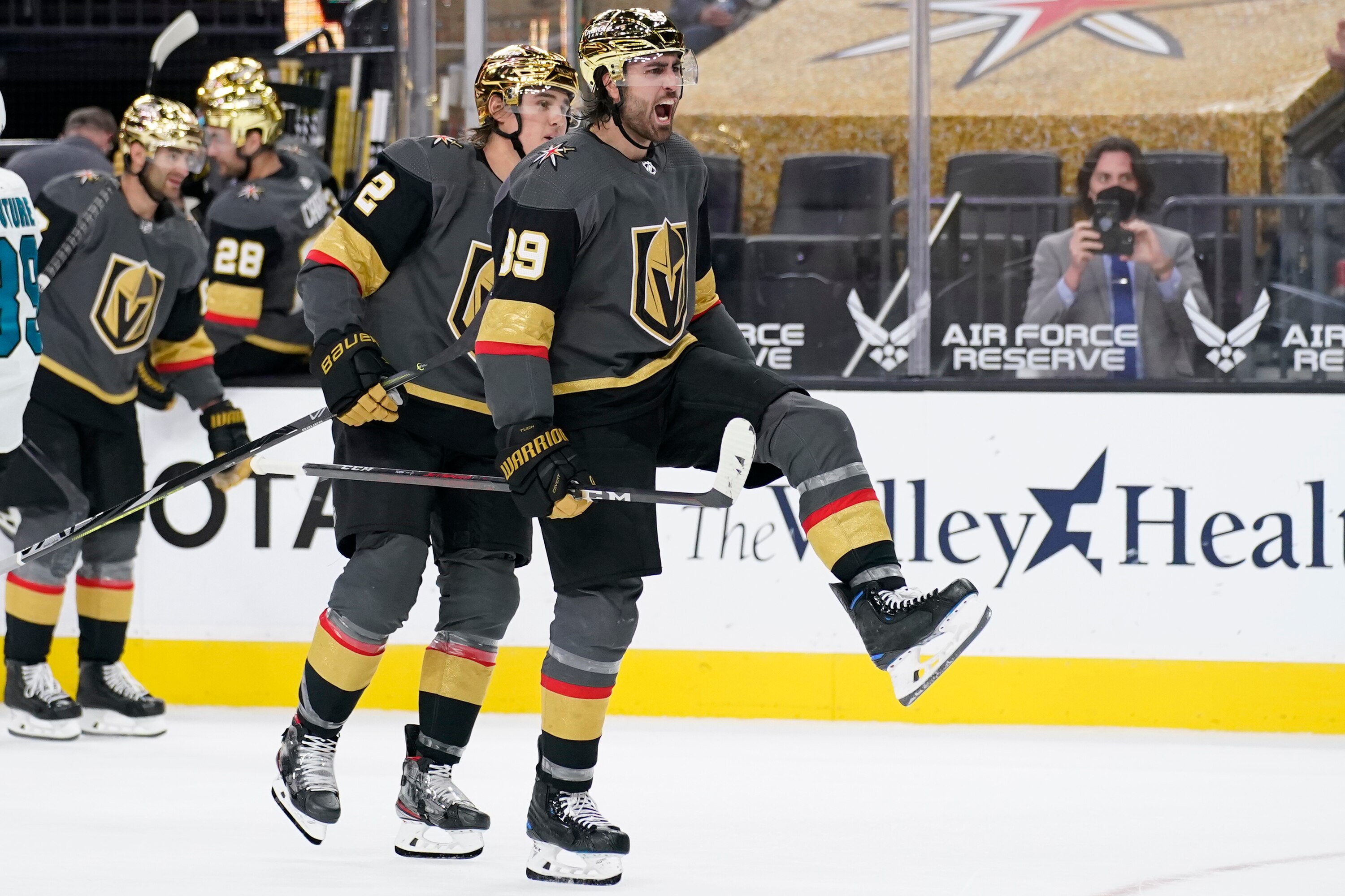 NHL Power Rankings: Red-Hot Golden Knights on Top; Sabres Out of the ...