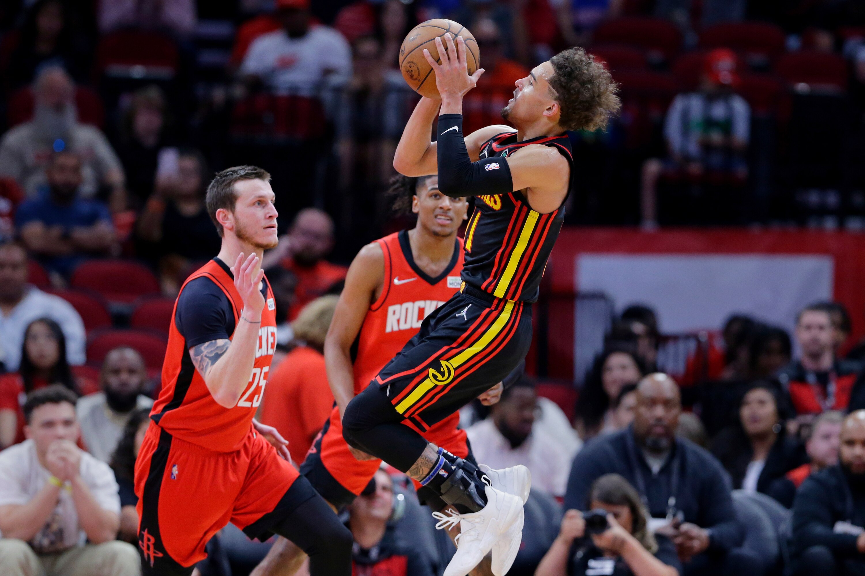 Hornets vs. Hawks: Odds, Hot Takes and Top Storylines for Play-in Game